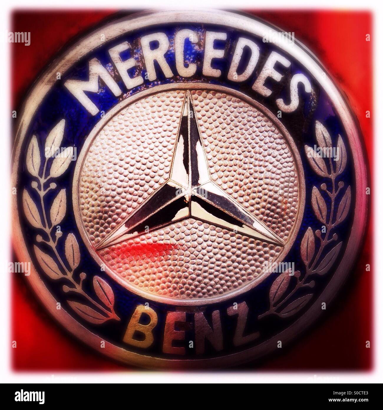 mercedes benz sign Stock Photo - Alamy