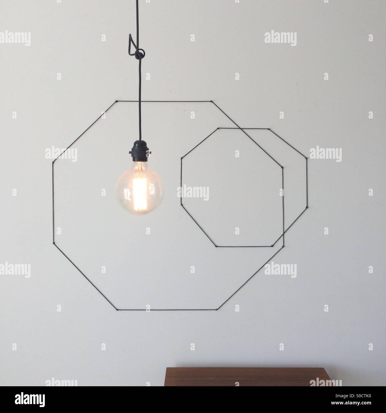 Light bulb graphic hi-res stock photography and images - Alamy