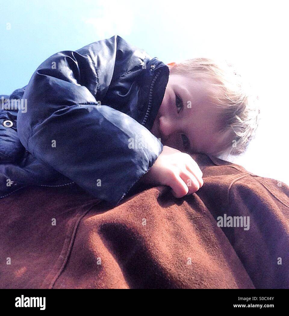 Hitching a ride Stock Photo - Alamy