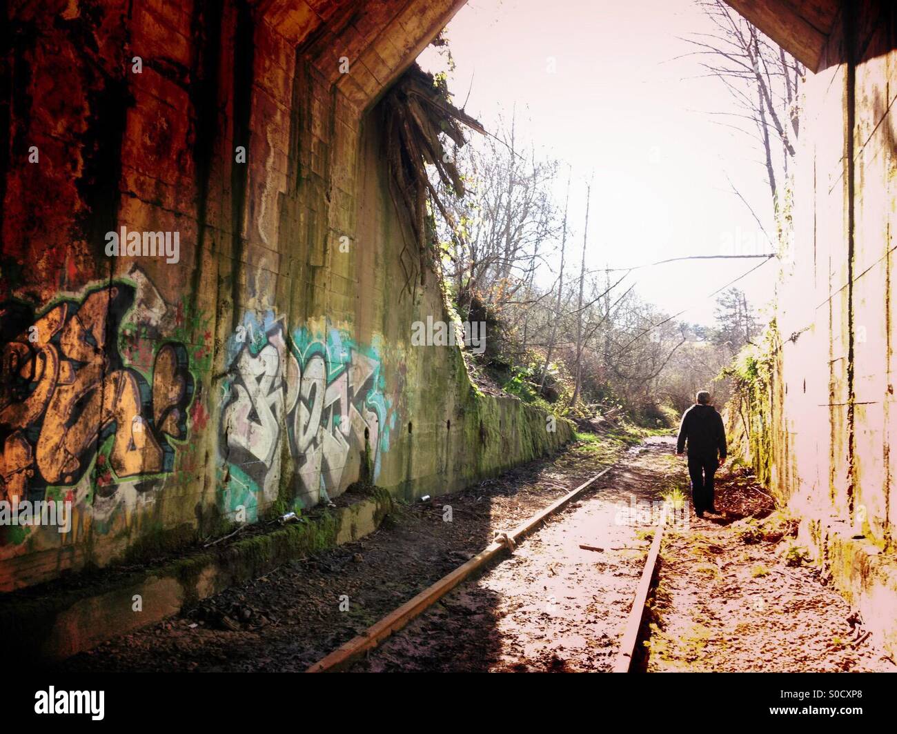 Walking alongside tracks hi-res stock photography and images - Alamy