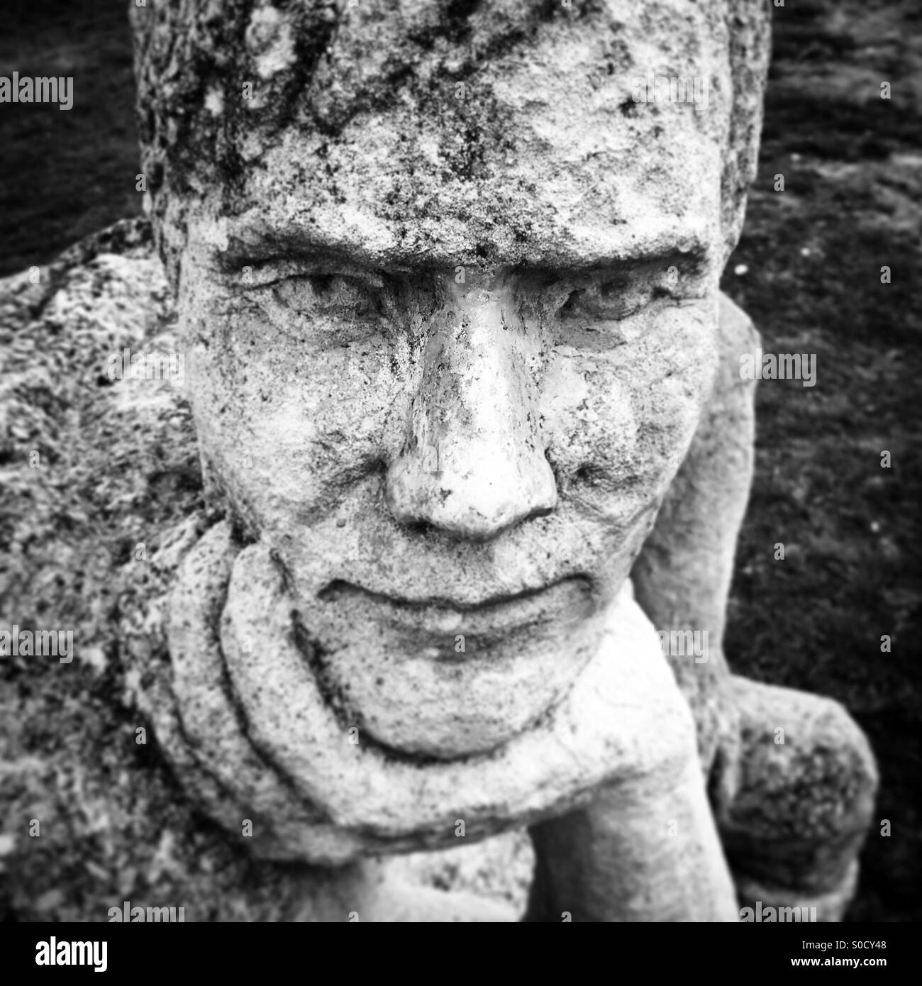 Thinking stone statue Black and White Stock Photos & Images - Alamy
