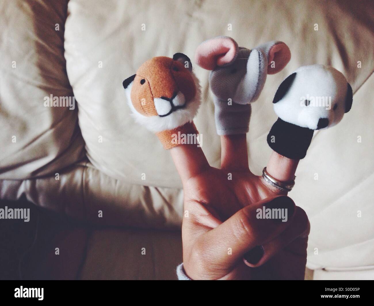 Finger tiger hi-res stock photography and images - Alamy