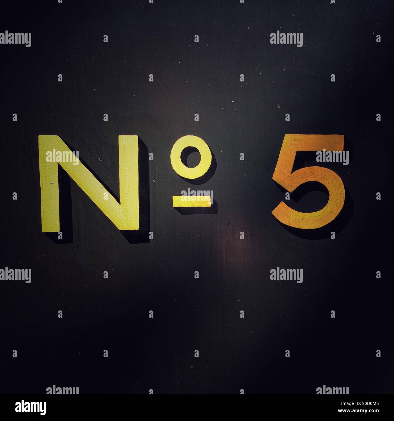 Number 5 Sign High Resolution Stock Photography and Images - Alamy