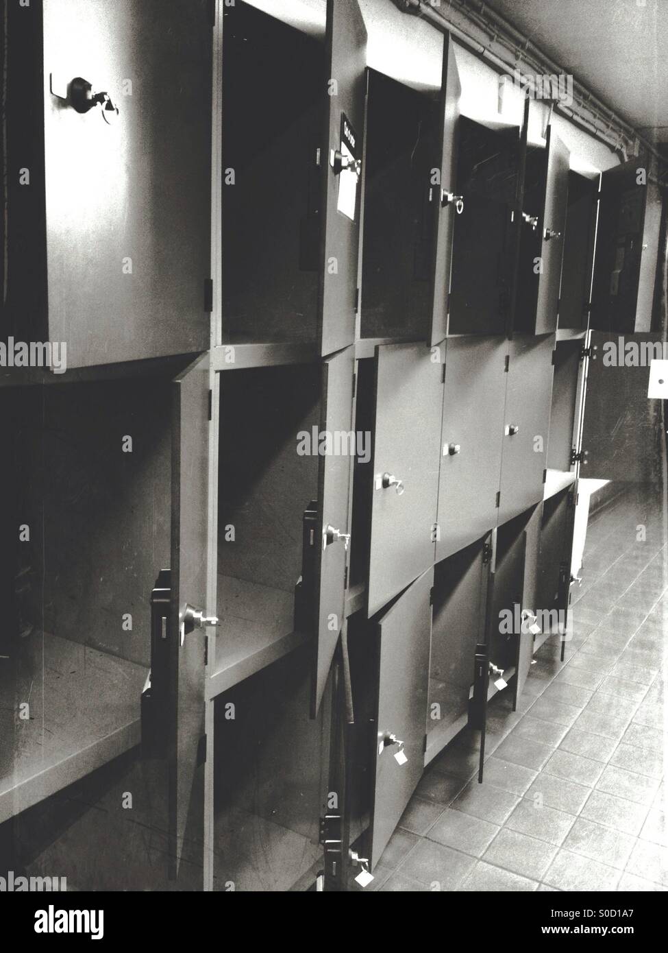 Locker room hi-res stock photography and images - Alamy