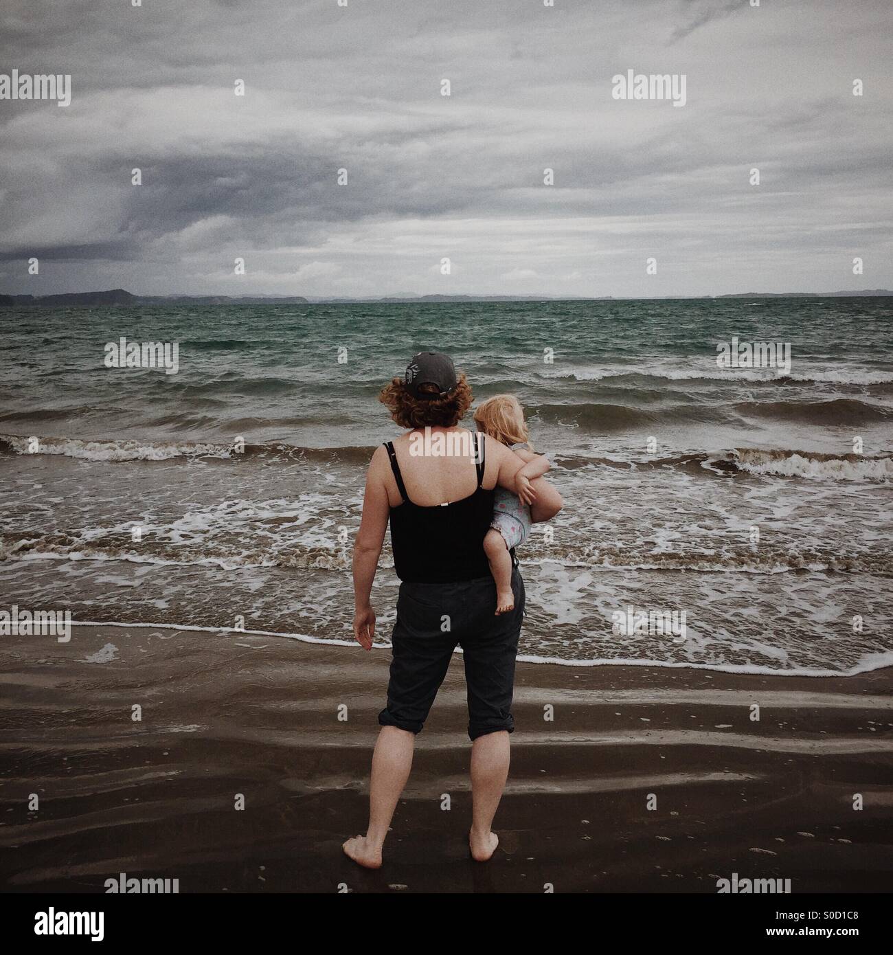 Confronting hi-res stock photography and images - Alamy