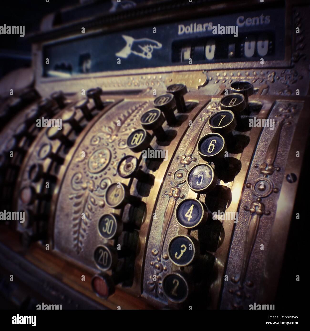 Old adding machine hi-res stock photography and images - Alamy
