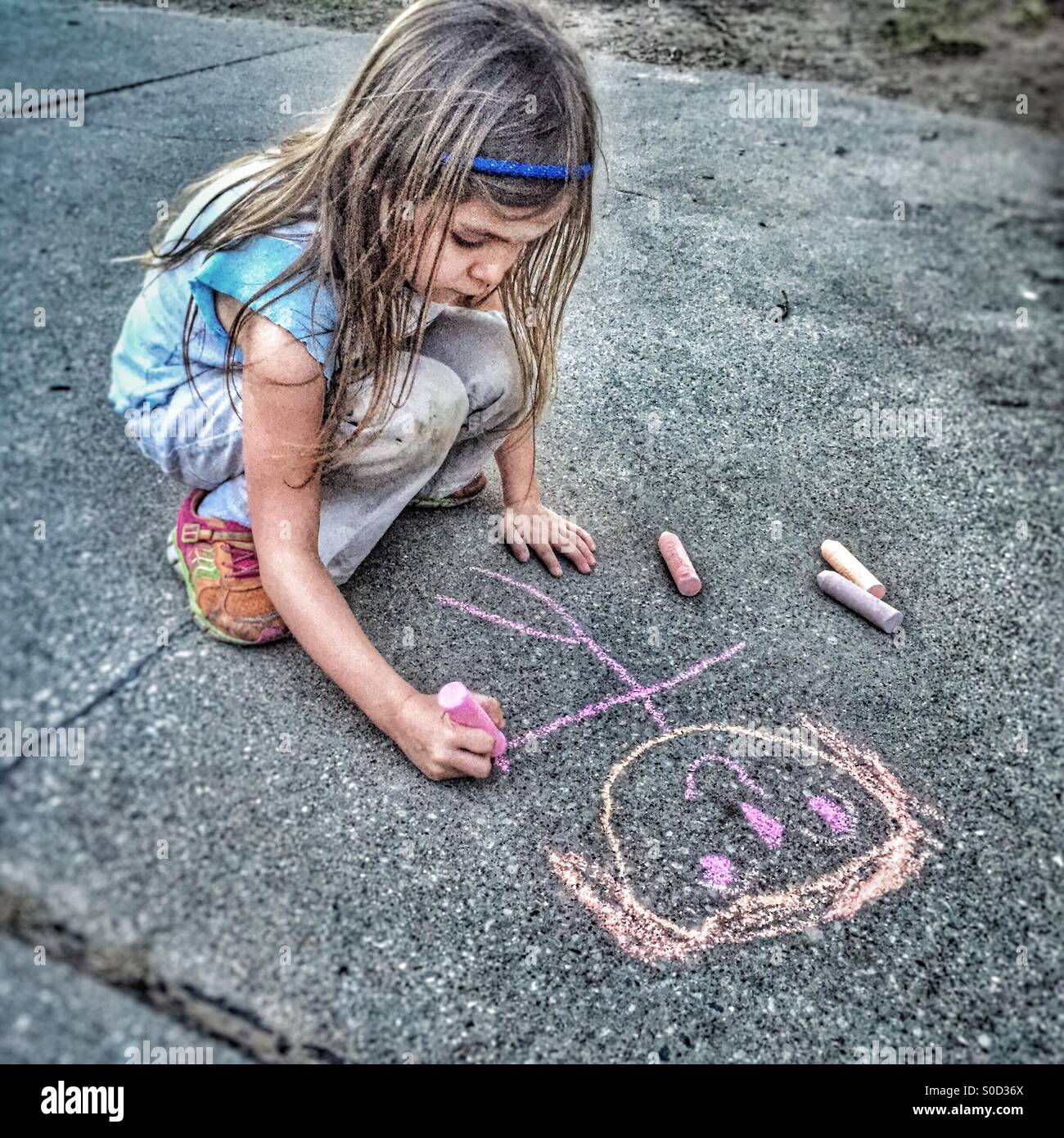 Chalk Drawing Cartoon Pavement High Resolution Stock Photography and ...
