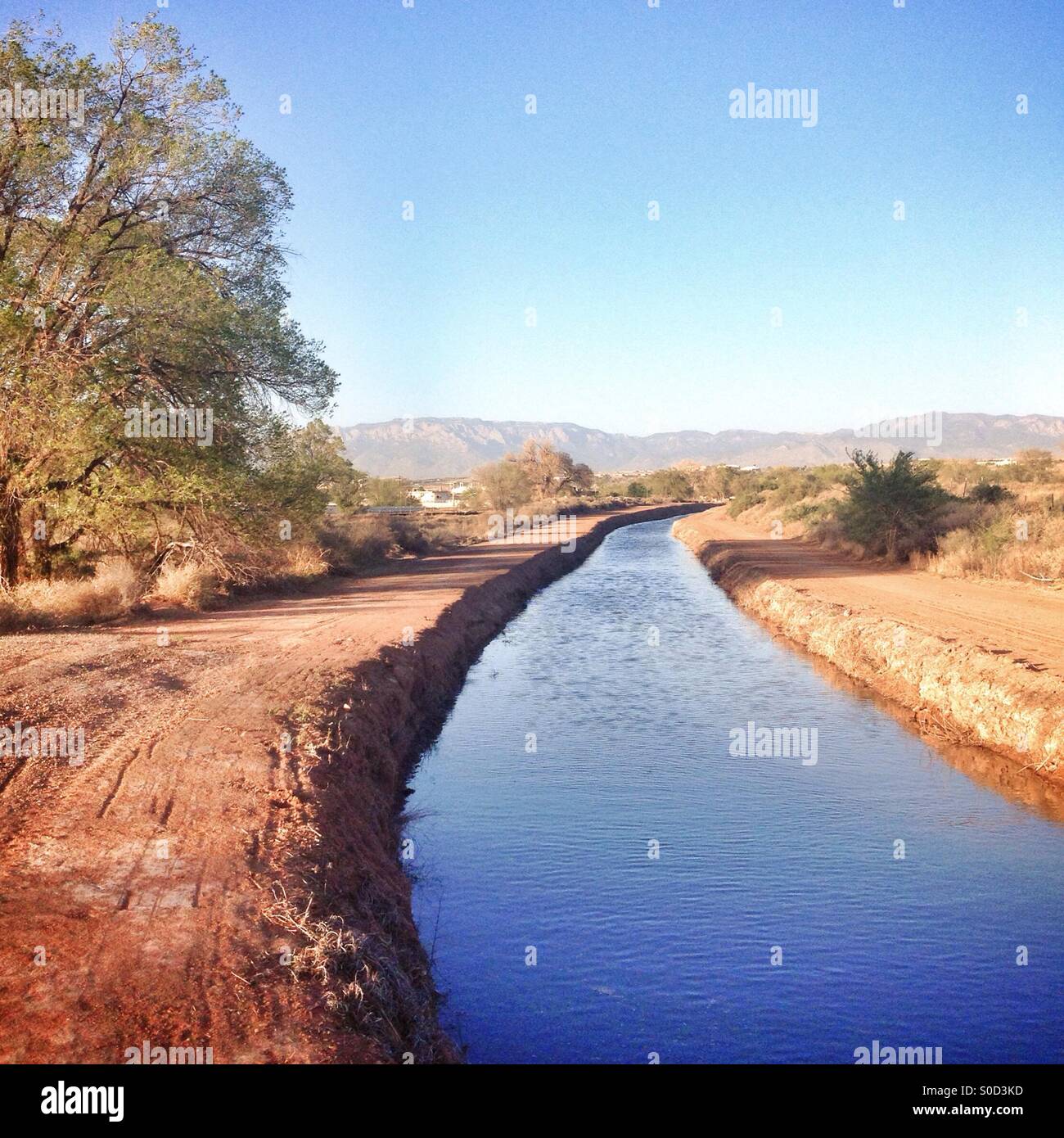 Albuquerque arroyo hi-res stock photography and images - Alamy