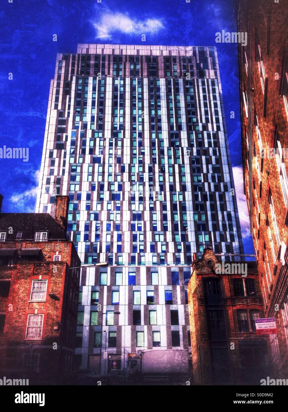 Tower hamlets london hi-res stock photography and images - Alamy