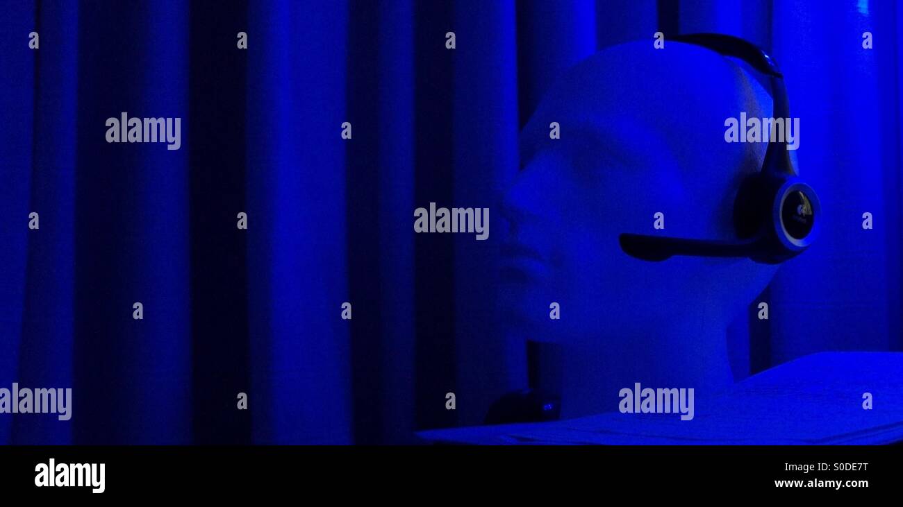 Blue mannequin hi-res stock photography and images - Alamy