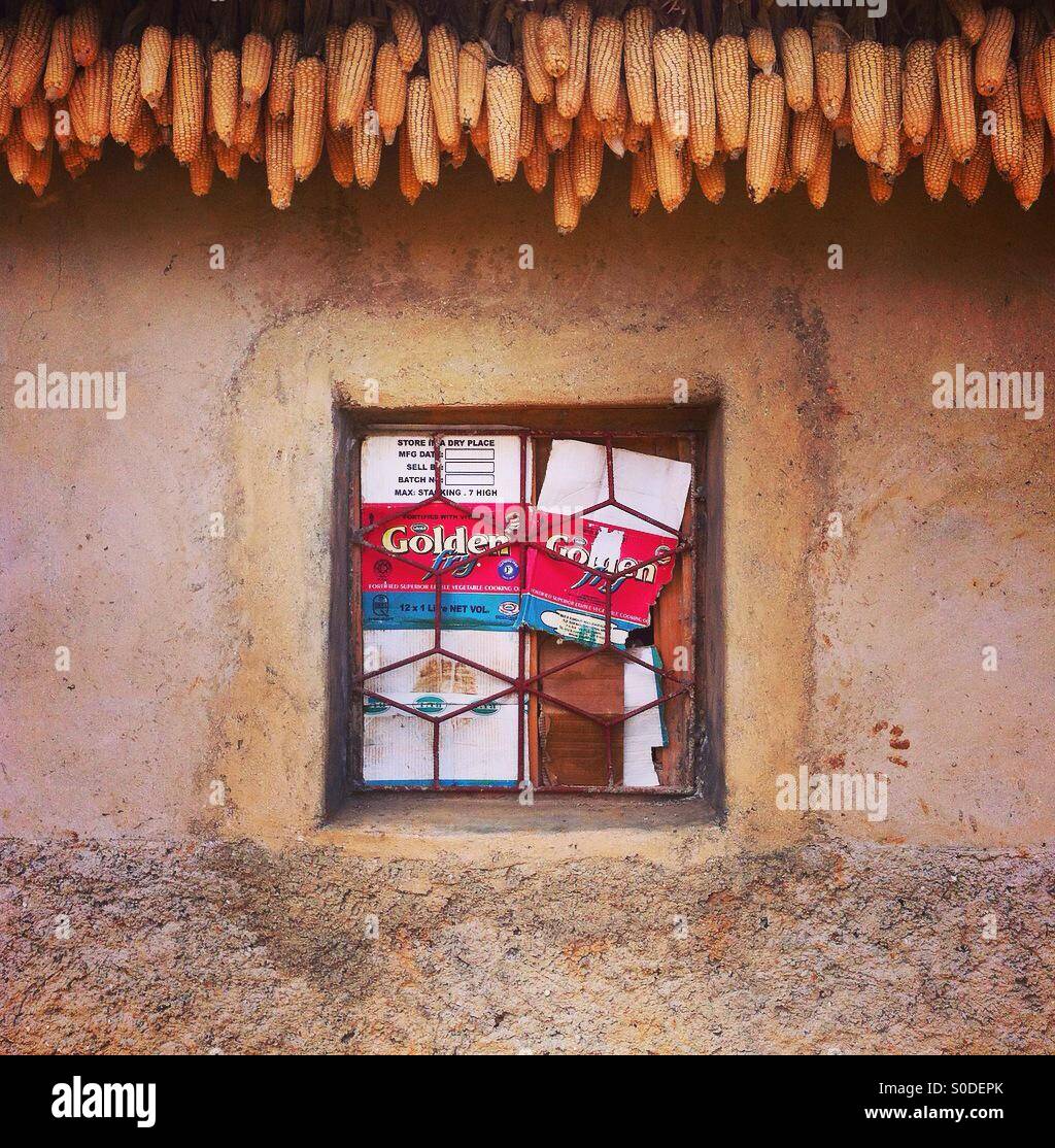 Cardboard windows hi-res stock photography and images - Alamy