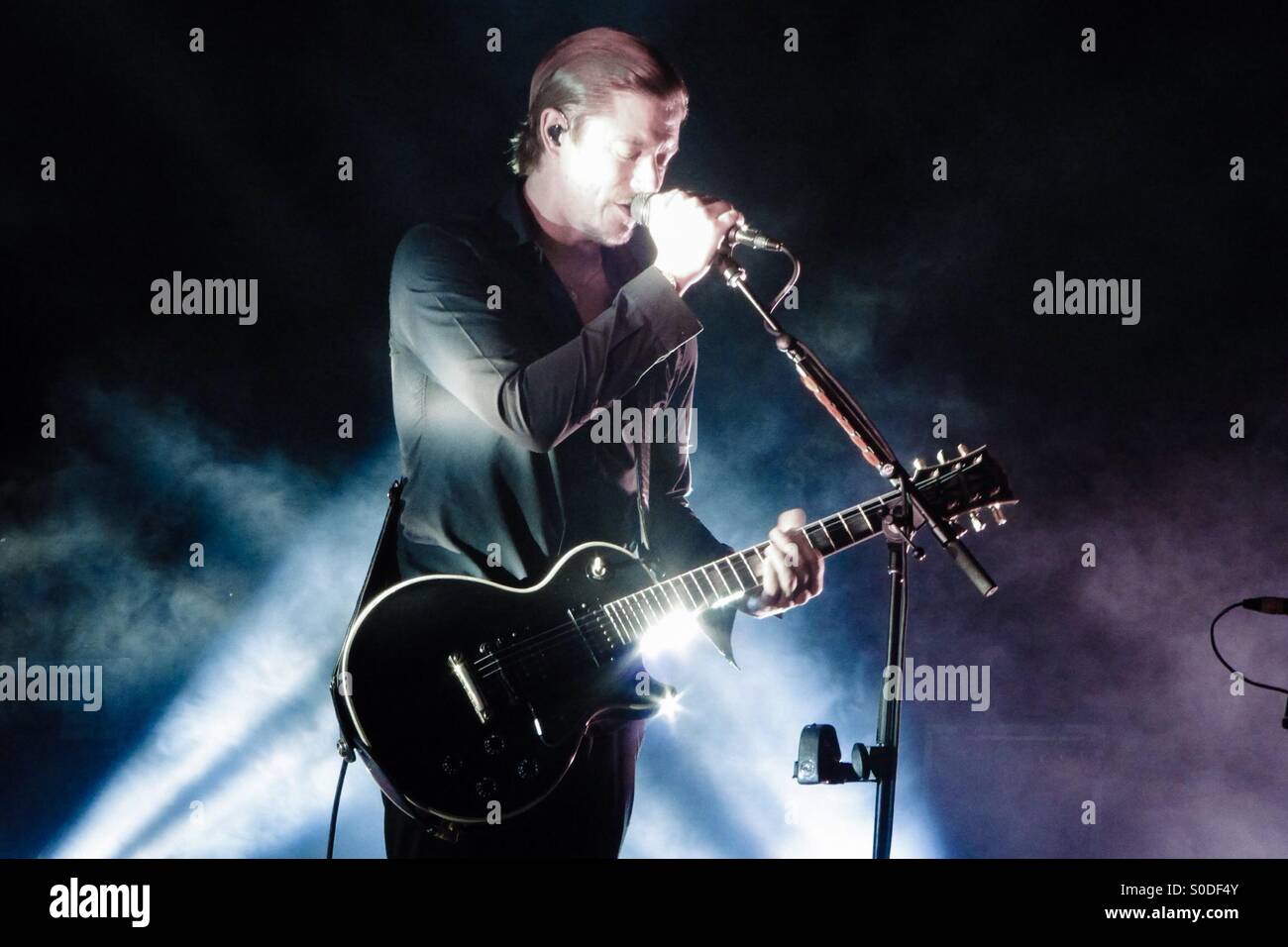 Paul banks of interpol hi-res stock photography and images - Alamy
