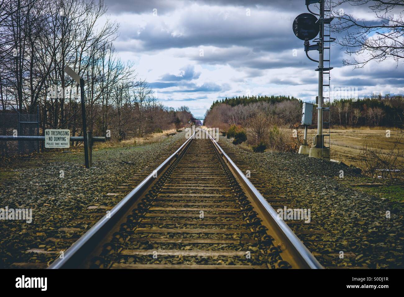 Off the rails train hi-res stock photography and images - Alamy