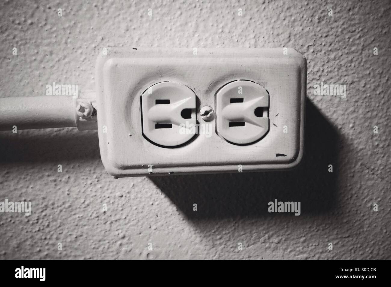 Plugin socket wall hi-res stock photography and images - Alamy