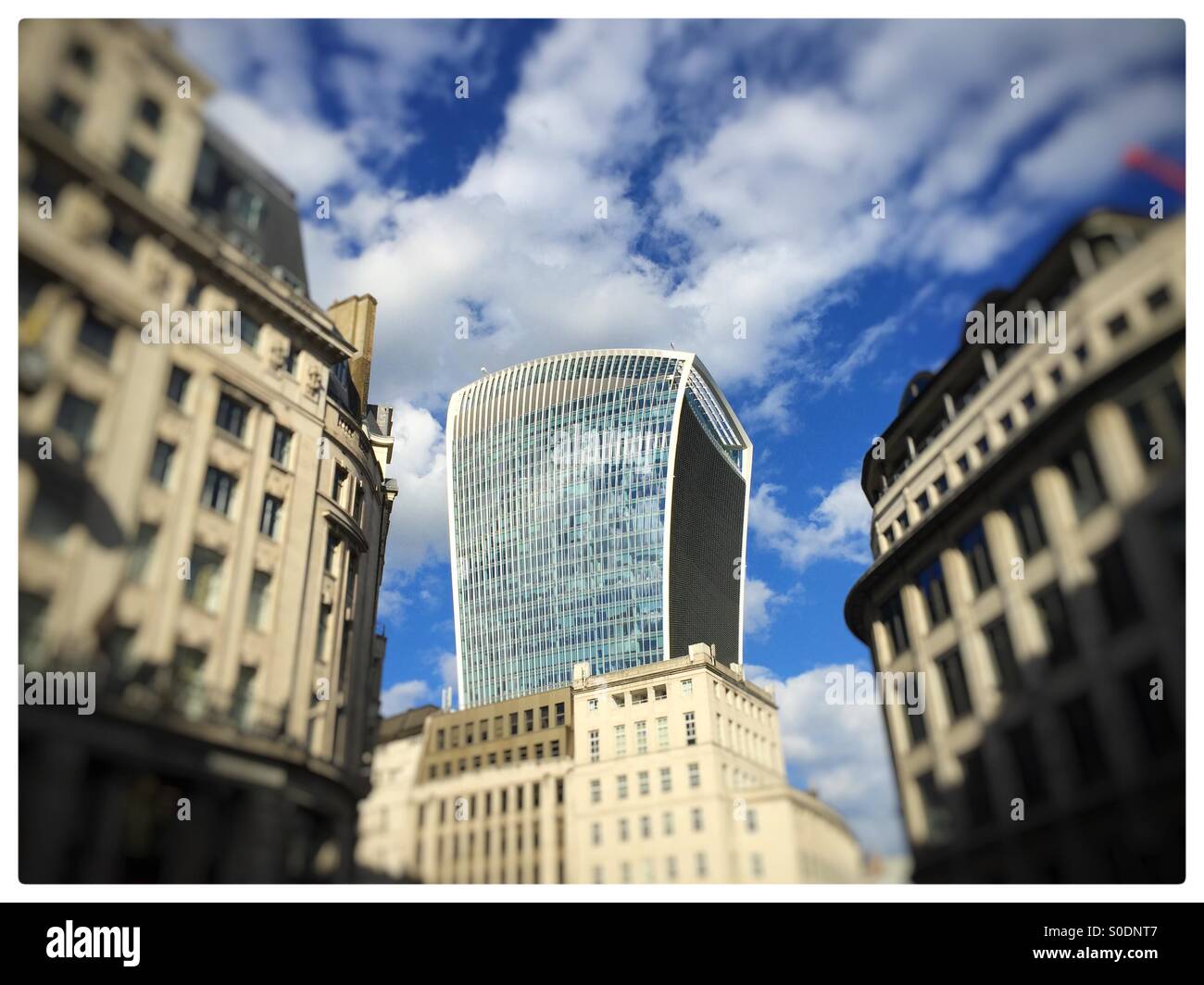 20 fenchurch street london hi-res stock photography and images - Alamy