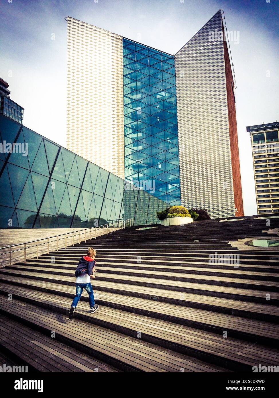 Urban stairs hi-res stock photography and images - Alamy