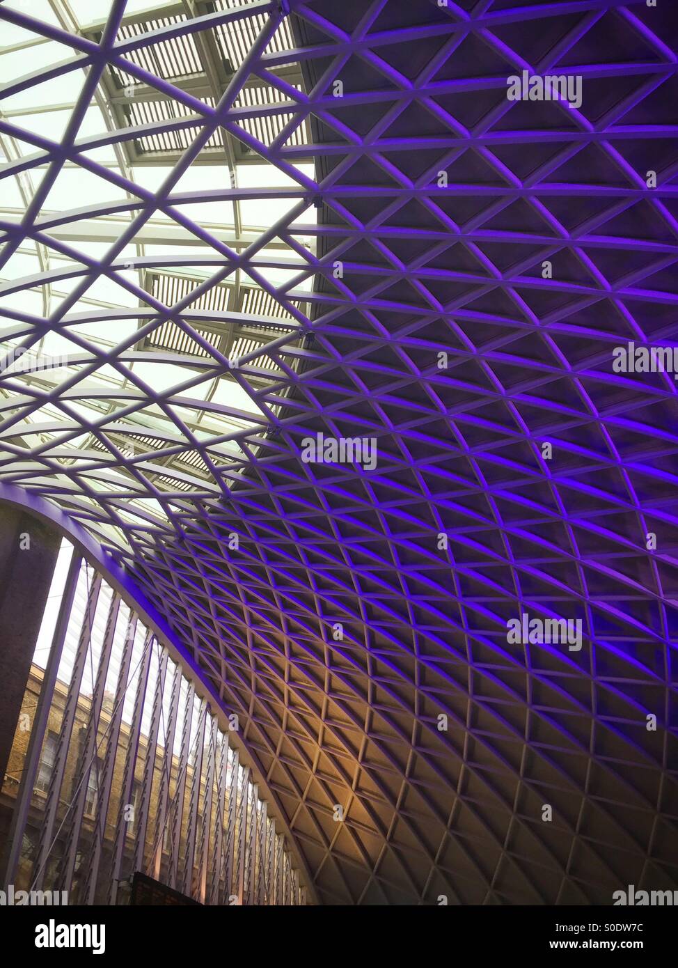 Abstract ceiling architecture Stock Photo - Alamy