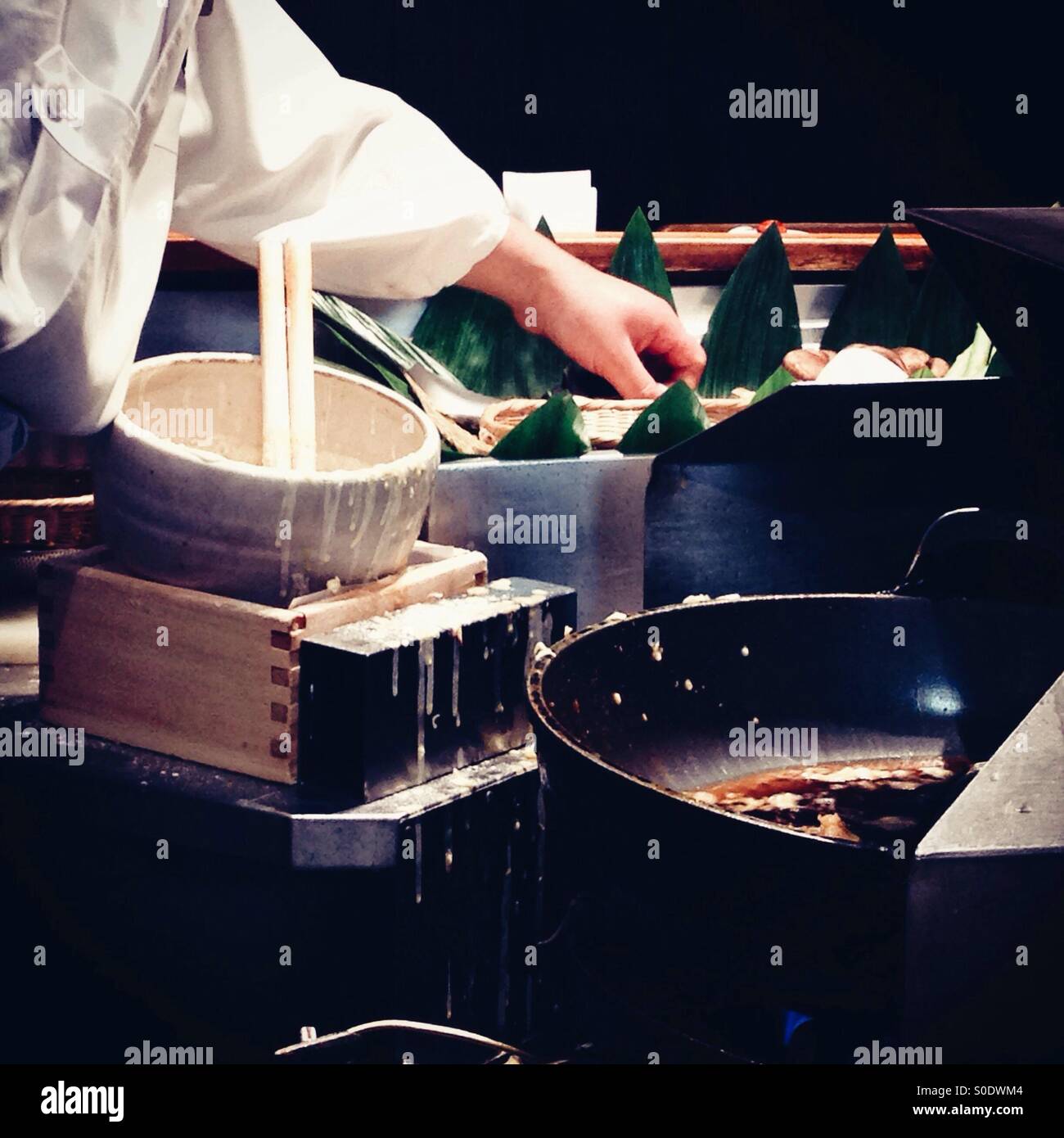Chef japan hi-res stock photography and images - Alamy