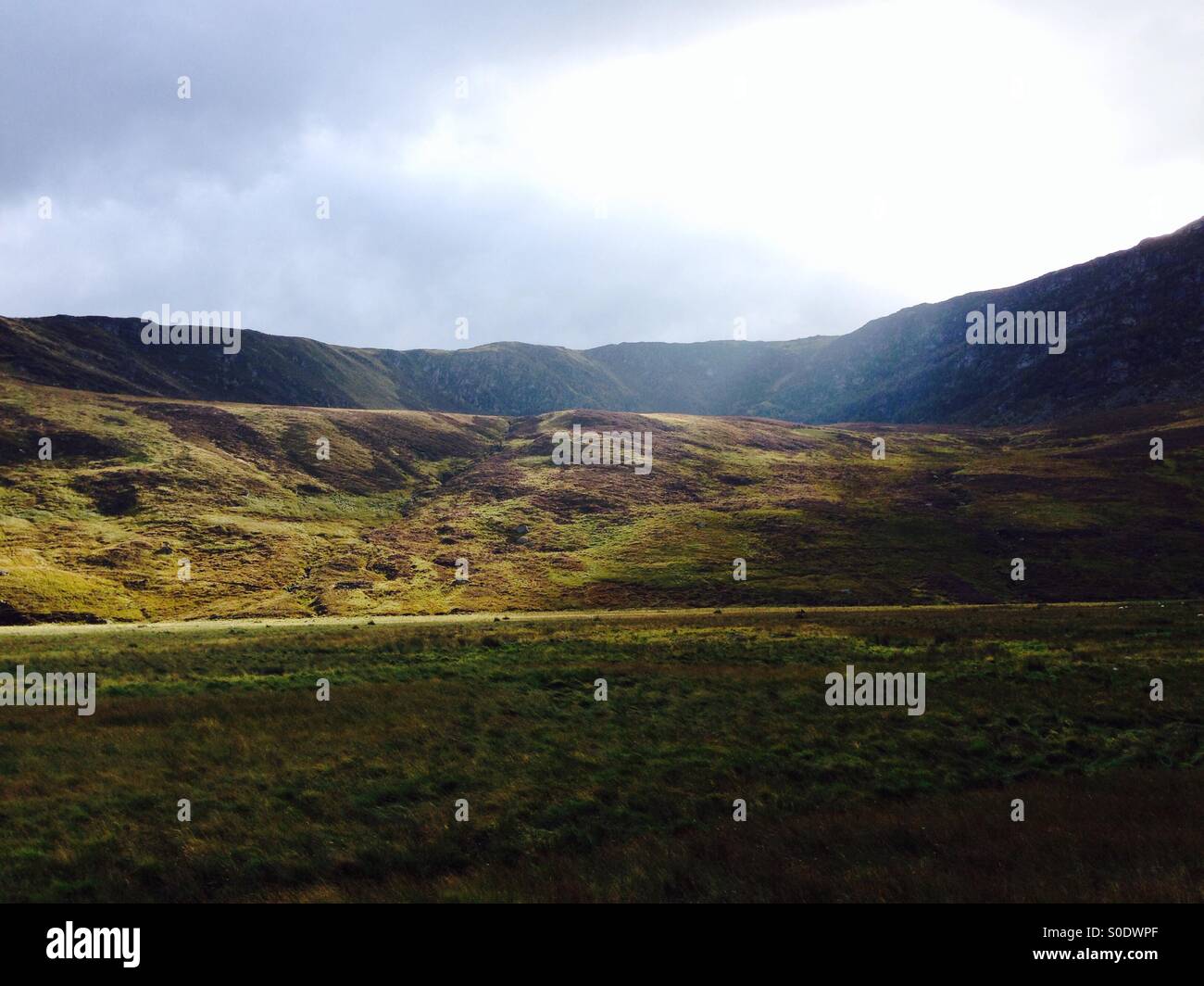 Hills and glens hi-res stock photography and images - Alamy