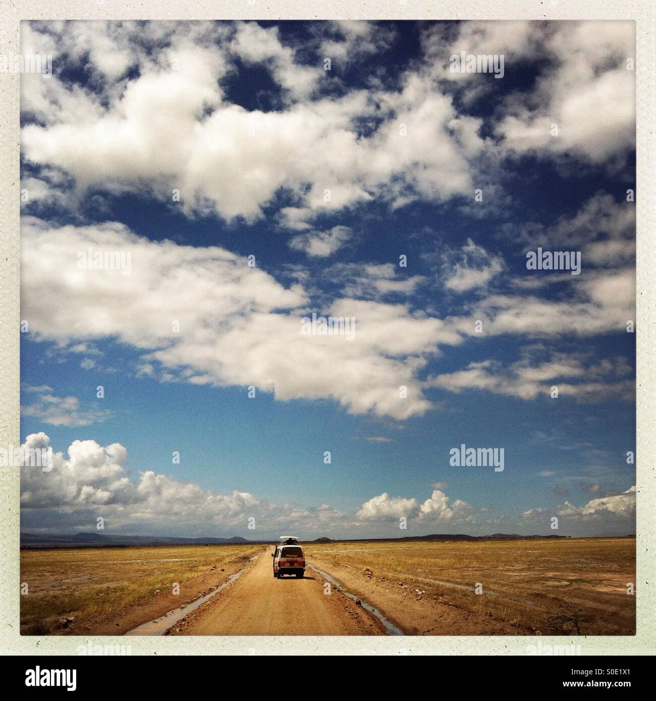 Safari bus hi-res stock photography and images - Alamy