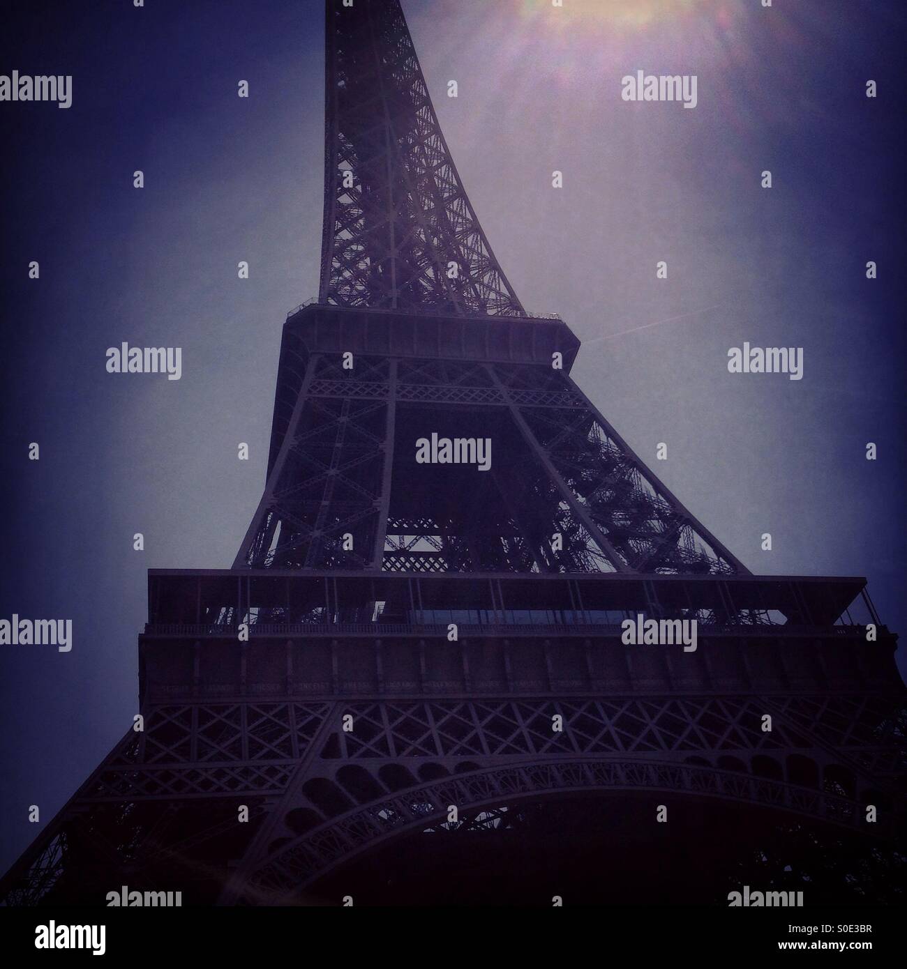 In the shadow of the eiffel tower hi-res stock photography and images ...