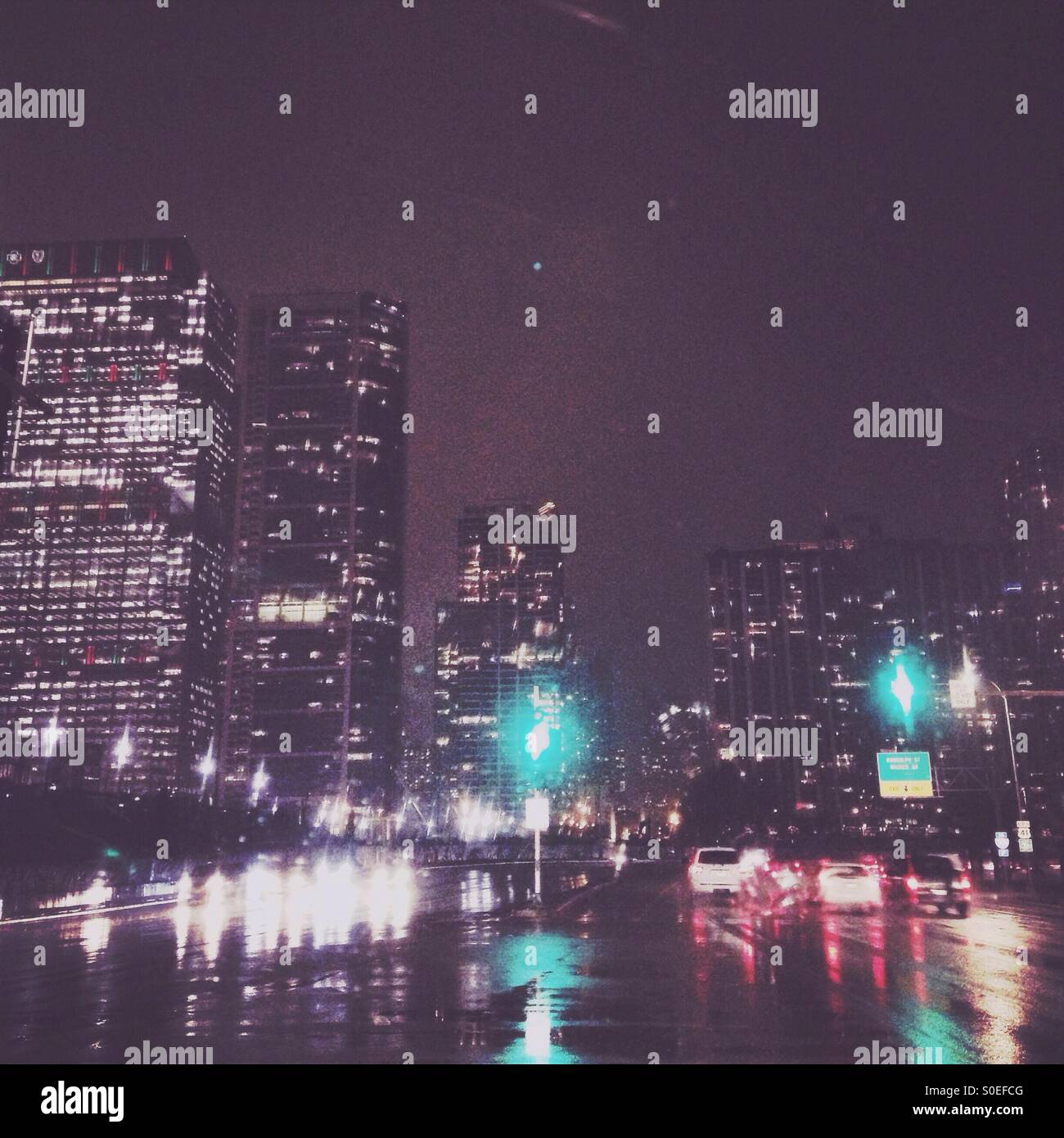 Chicago traffic lights hi-res stock photography and images - Alamy