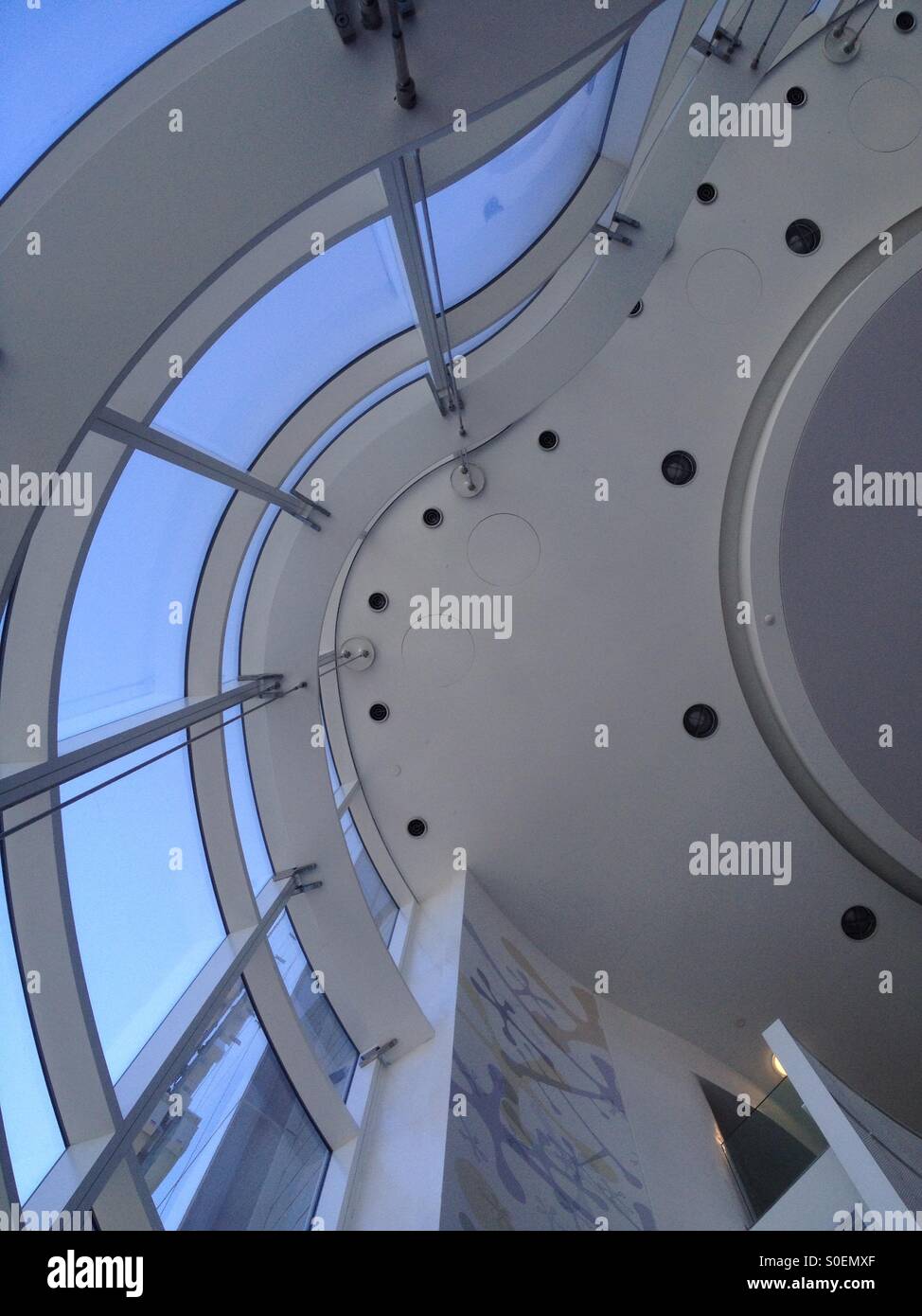 Atrium design hi-res stock photography and images - Alamy