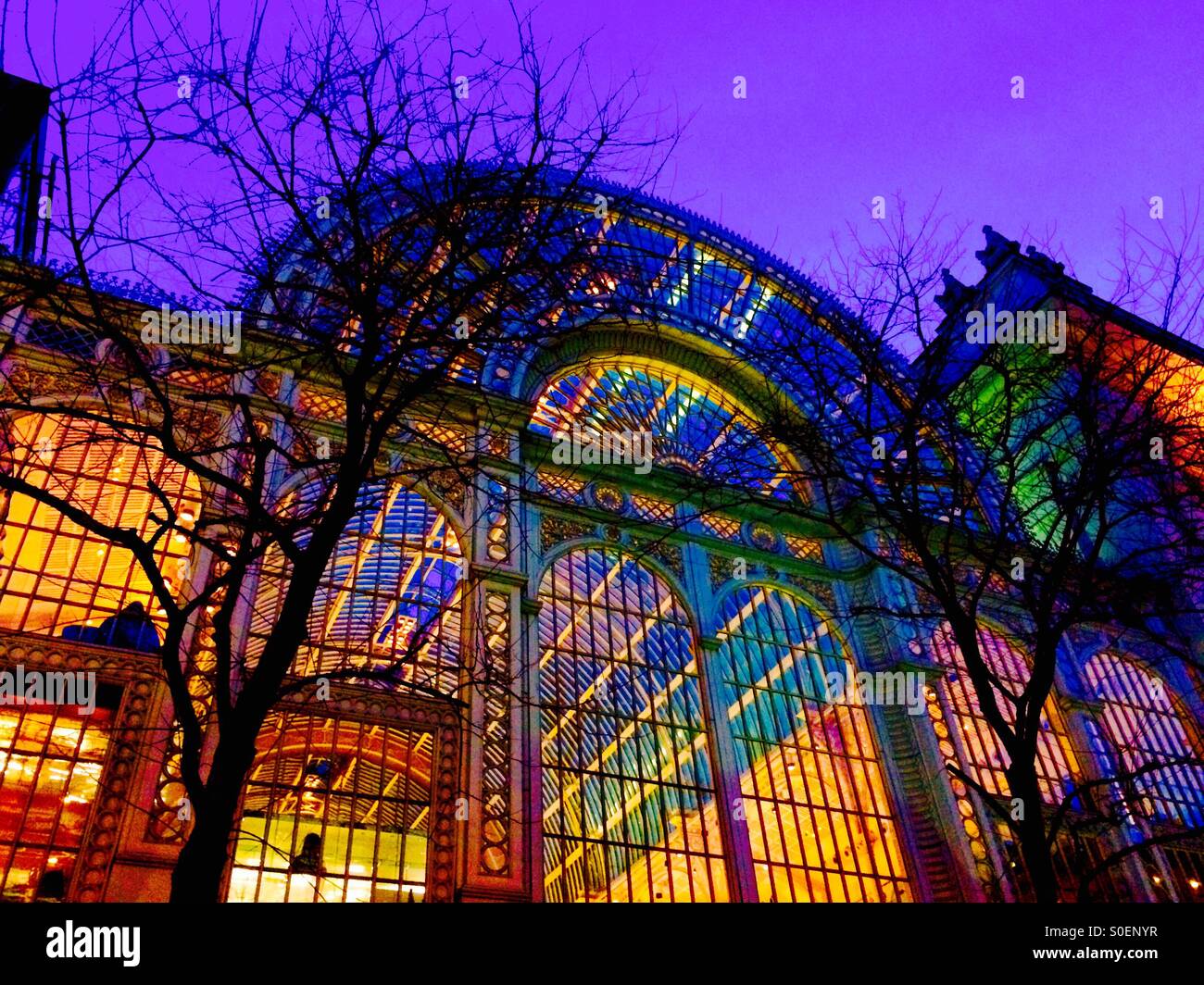 The royal opera house in london hi-res stock photography and images - Alamy
