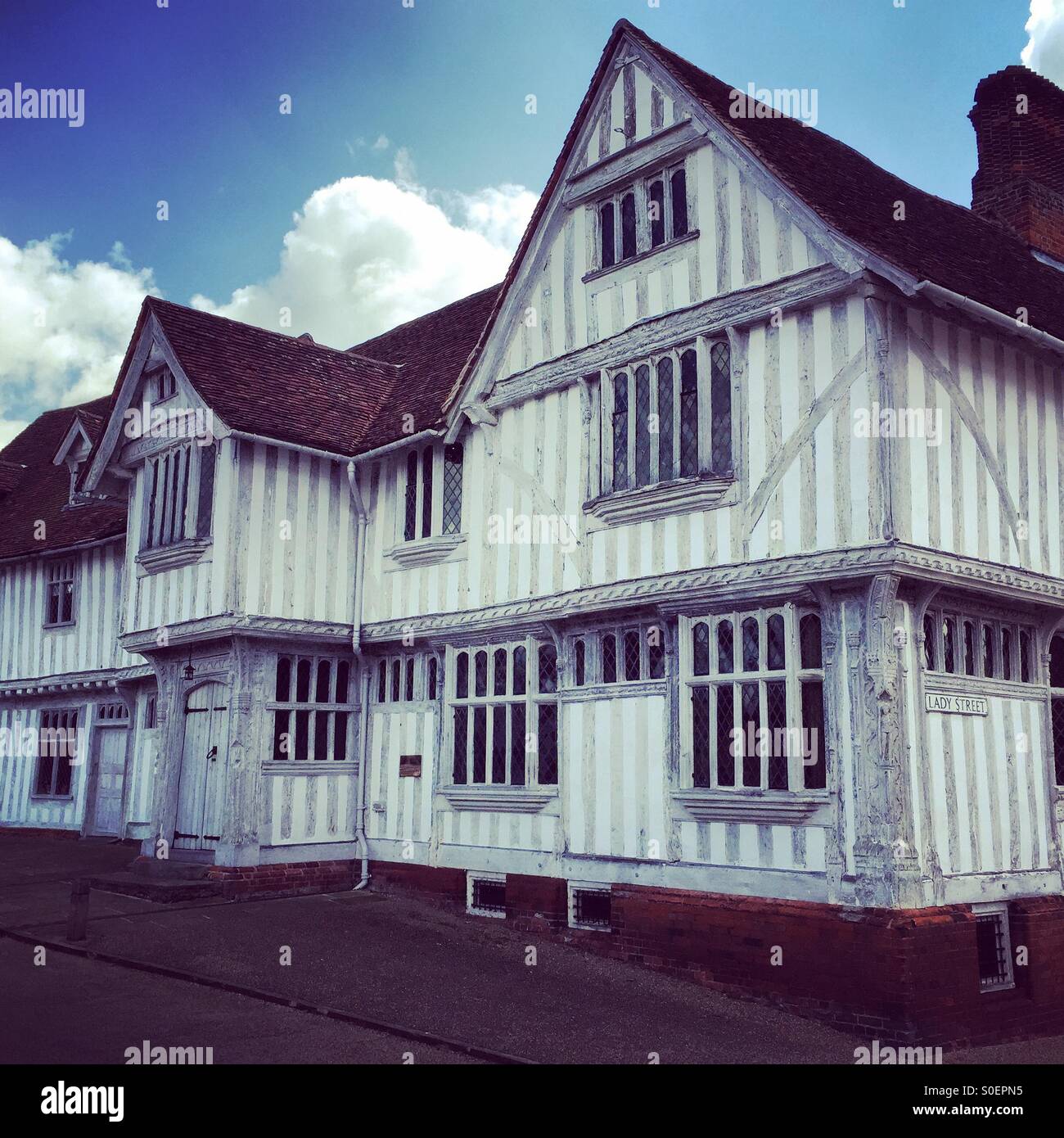 The Medieval And Tudor Guildhall High Resolution Stock Photography and ...