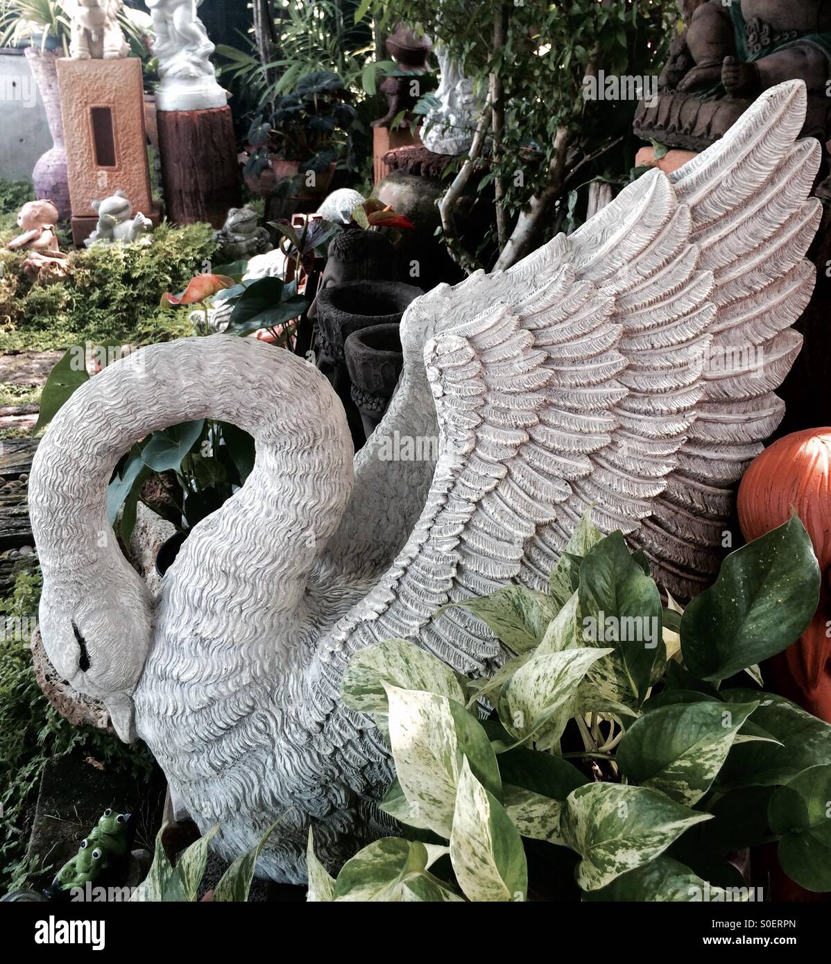 Swan sculpture stone Stock Photo - Alamy