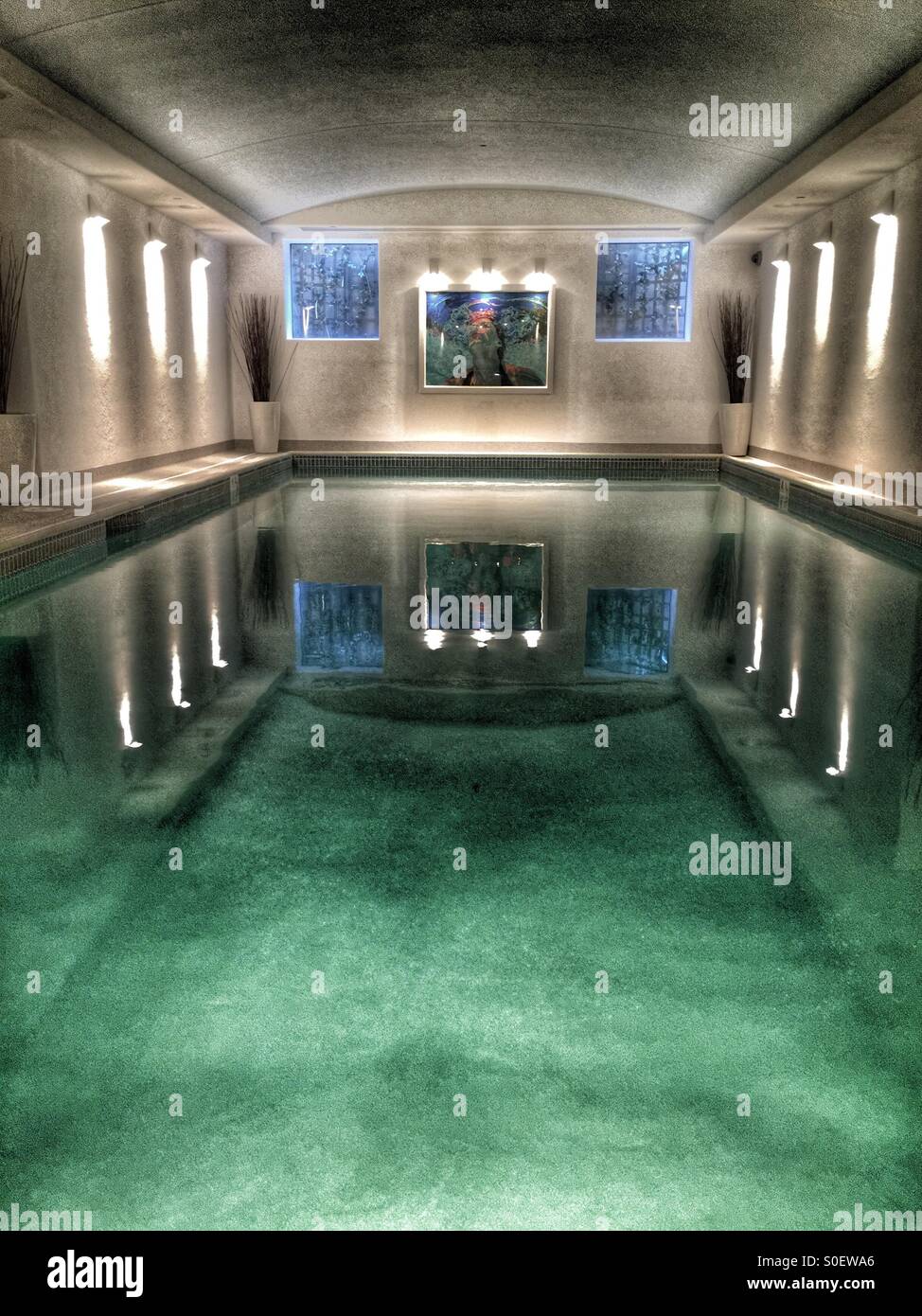 Pool pictures hi-res stock photography and images - Alamy