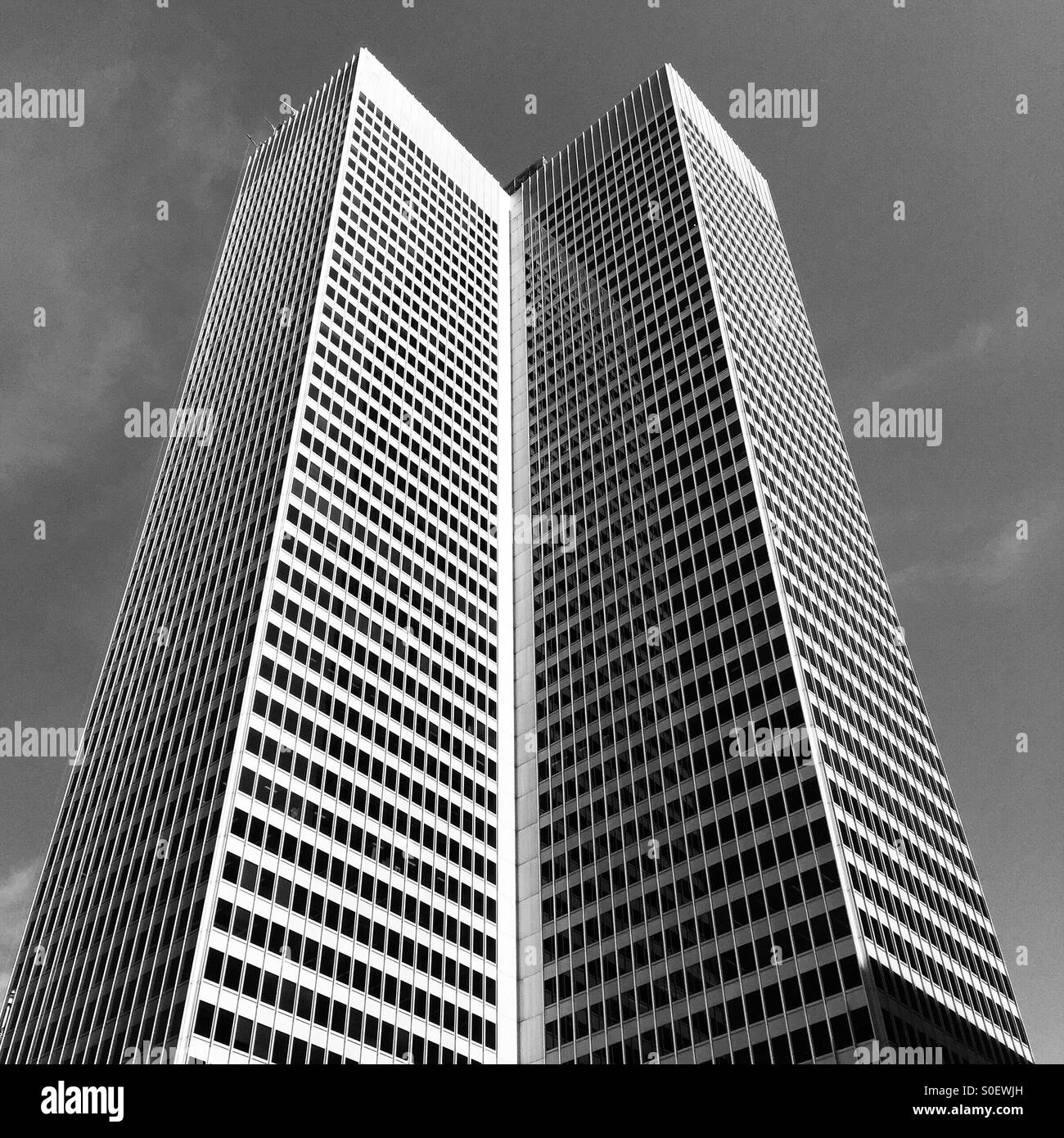 Place ville marie hi-res stock photography and images - Alamy