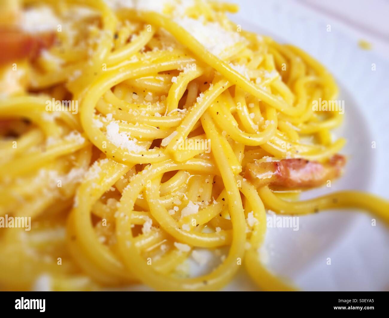Italian carbonara rome hi-res stock photography and images - Alamy