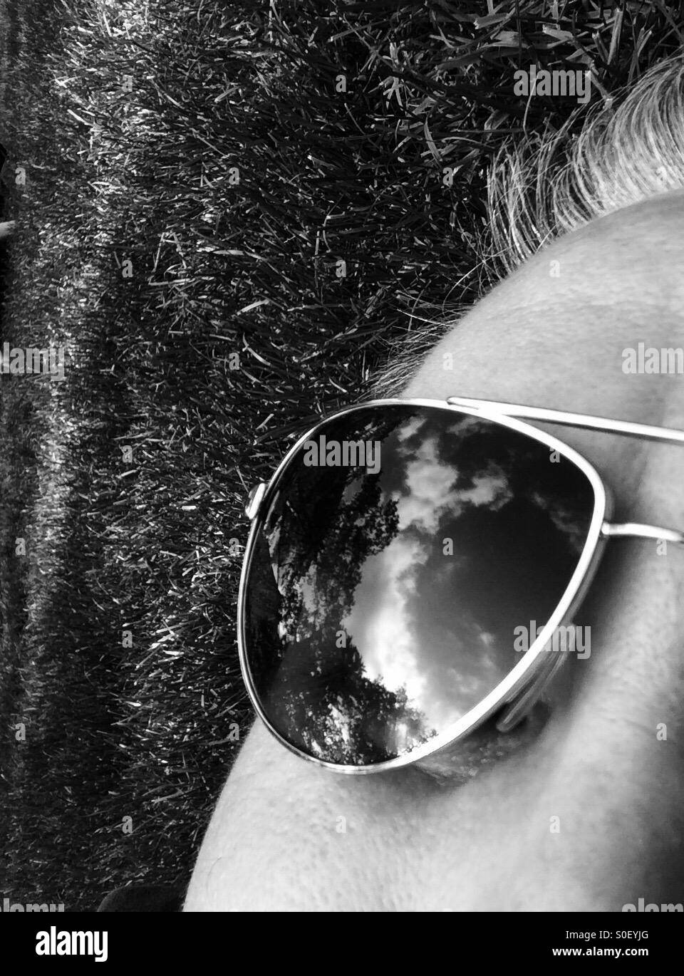Black and white shades hi-res stock photography and images - Alamy