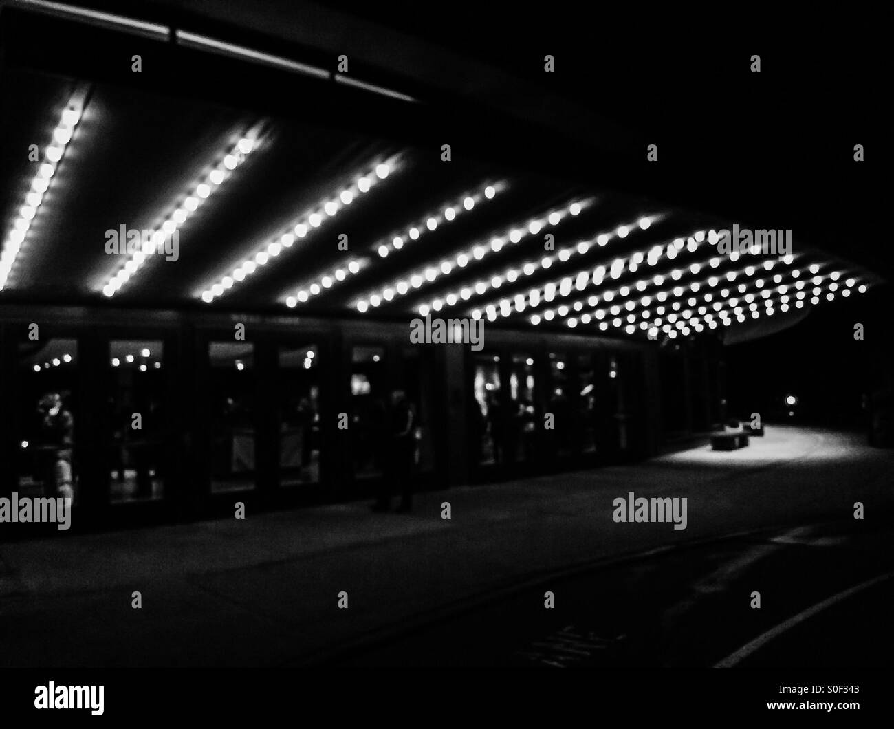 Row Of Ceiling Lights High Resolution Stock Photography and Images - Alamy