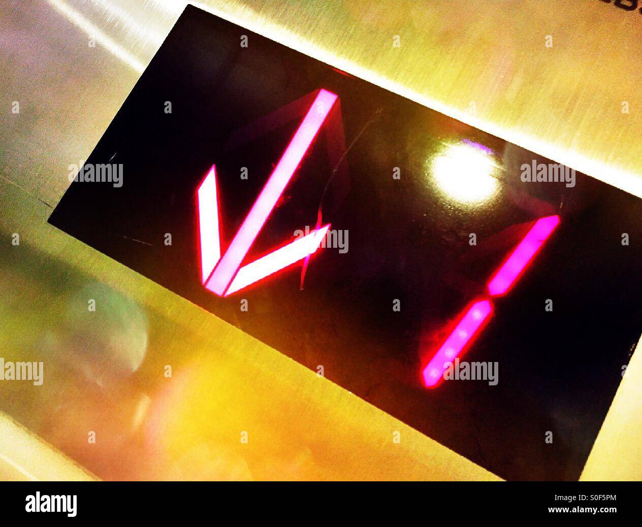 Elevator floor indicator hi-res stock photography and images - Alamy