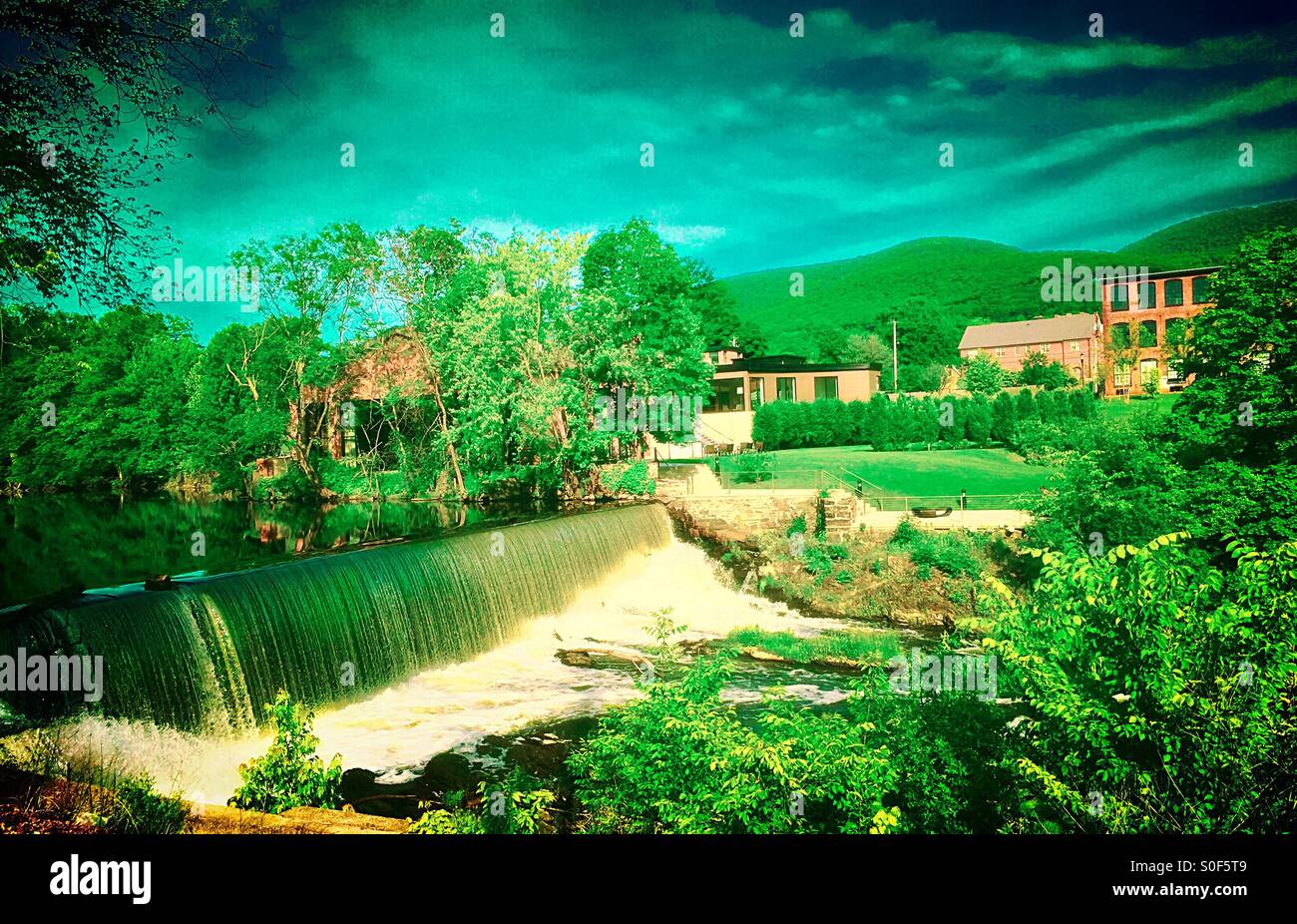 Otherworldly landscapes hi-res stock photography and images - Alamy