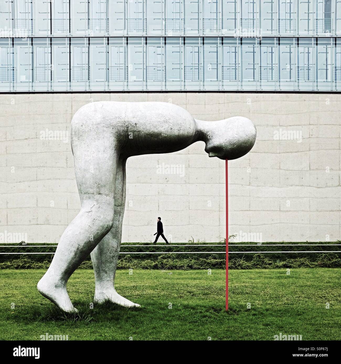 Present Continuous - a sculpture by Henk Visch outside the museum of ...