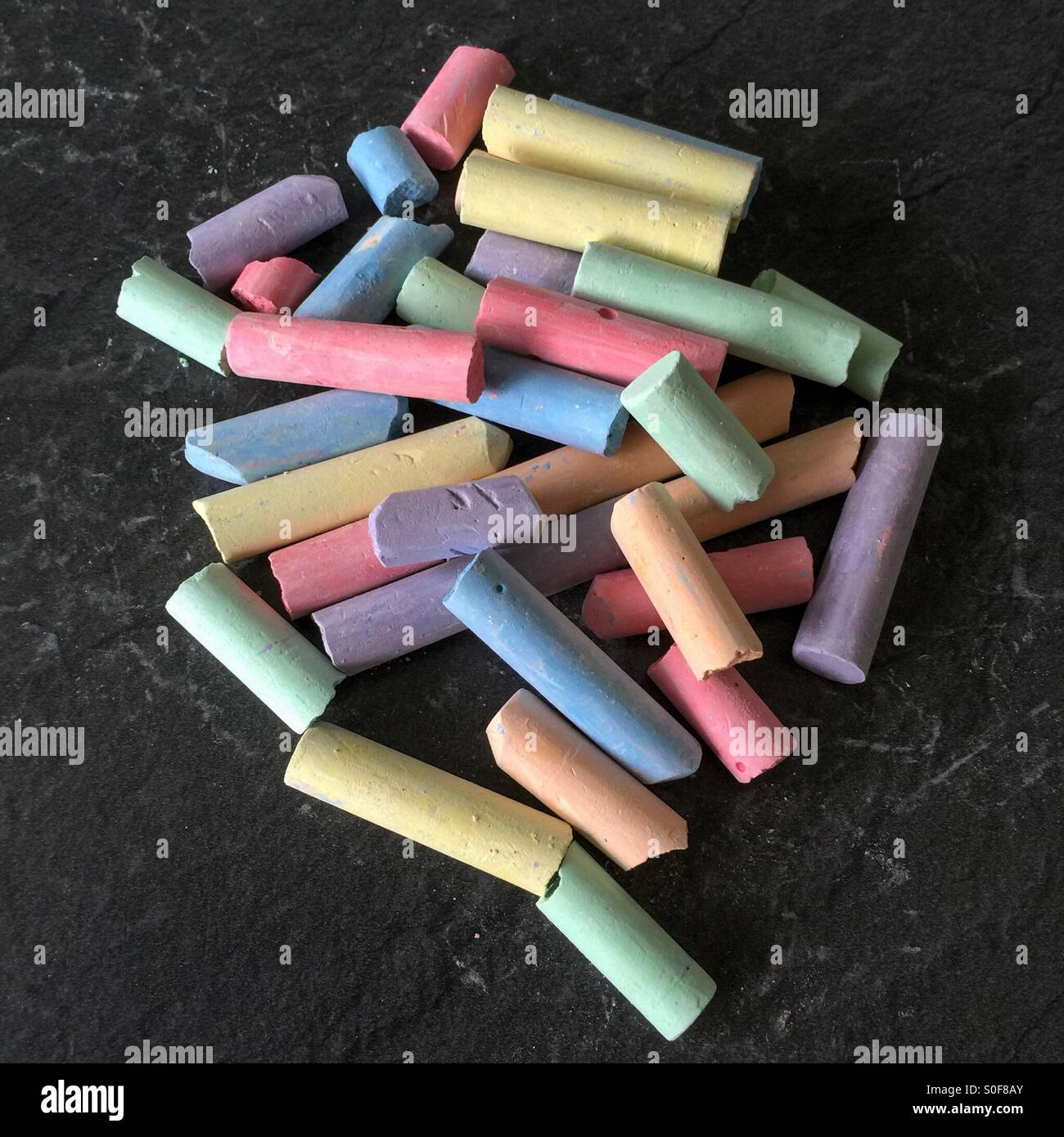 Colouredchalk hi-res stock photography and images - Alamy