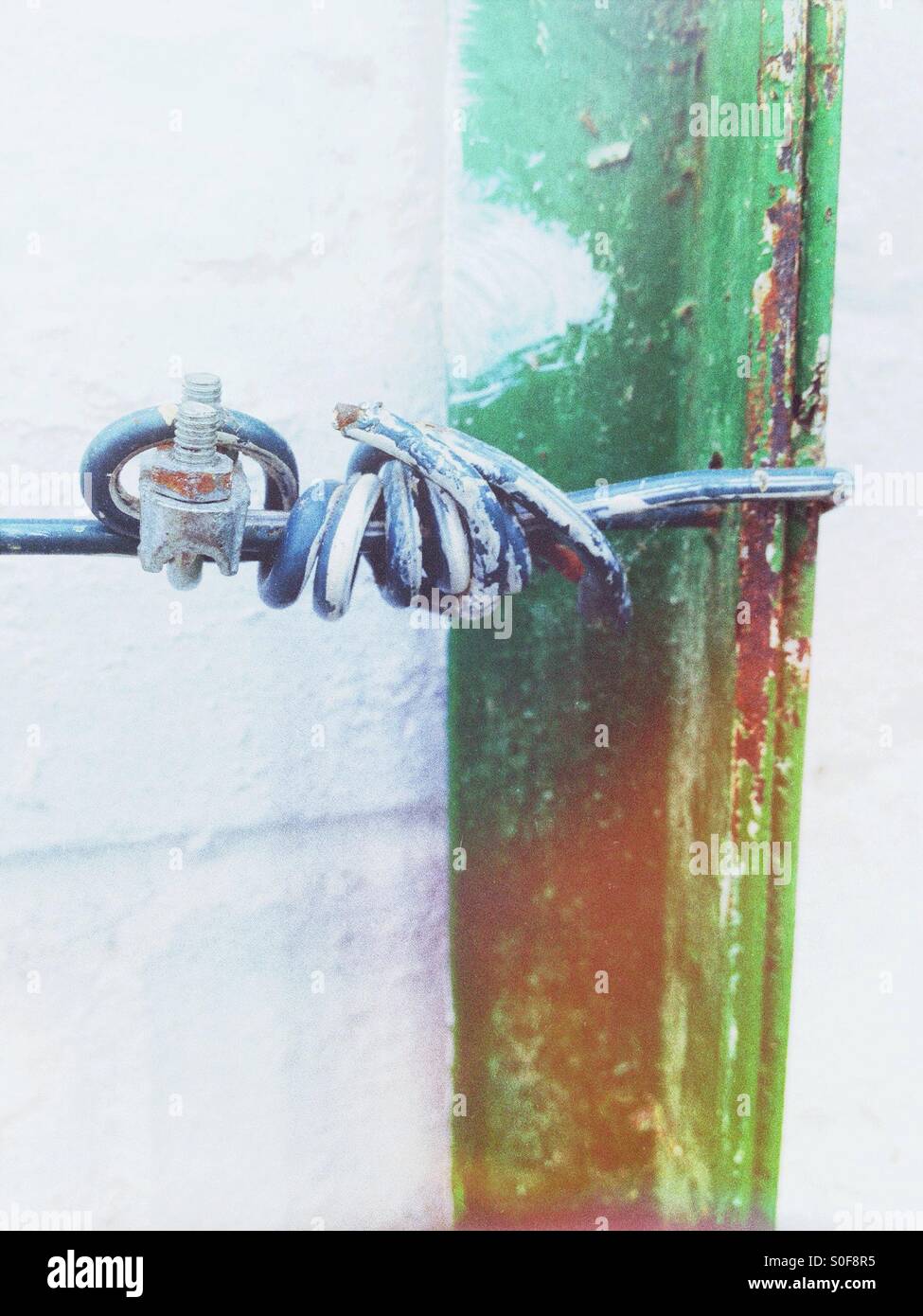 Tight wires hi-res stock photography and images - Alamy