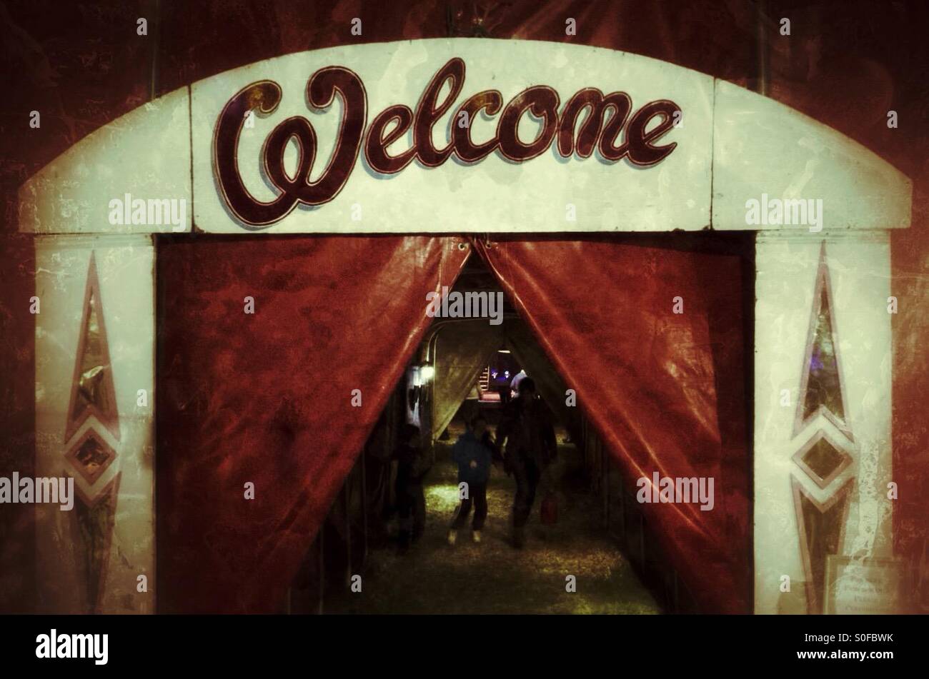 Entrance top hi-res stock photography and images - Alamy