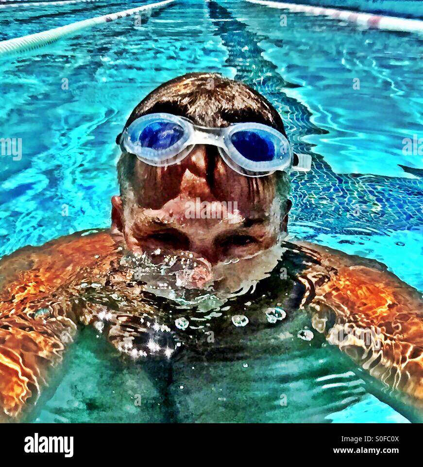 Swimmer goggles bubbles hi-res stock photography and images - Alamy