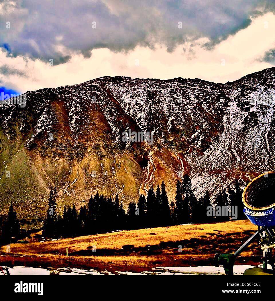 Colorado arapahoe basin hi-res stock photography and images - Alamy