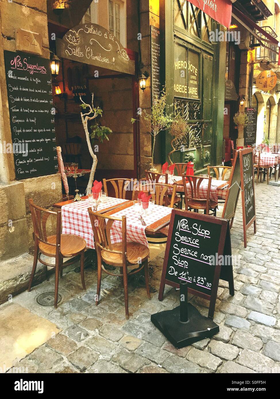 Bouchons hi-res stock photography and images - Alamy