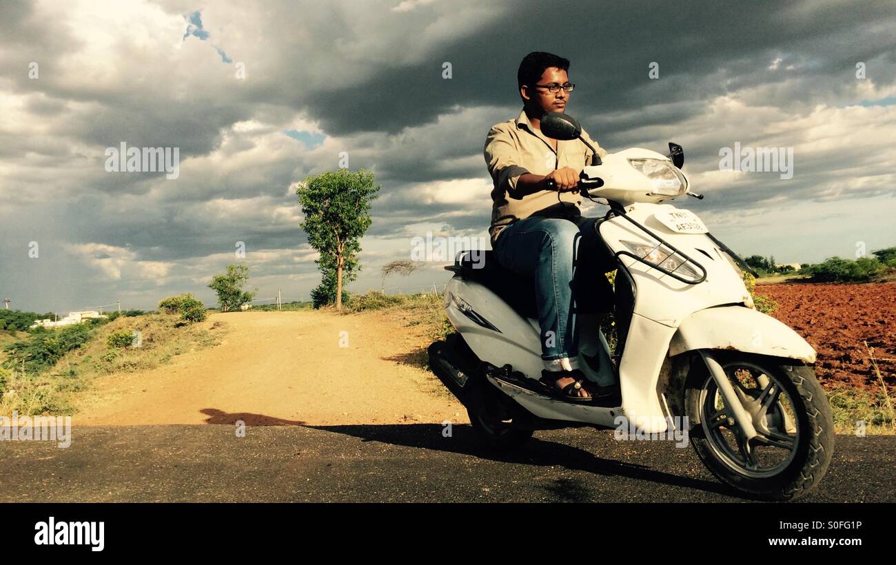 Scooty hi-res stock photography and images - Alamy