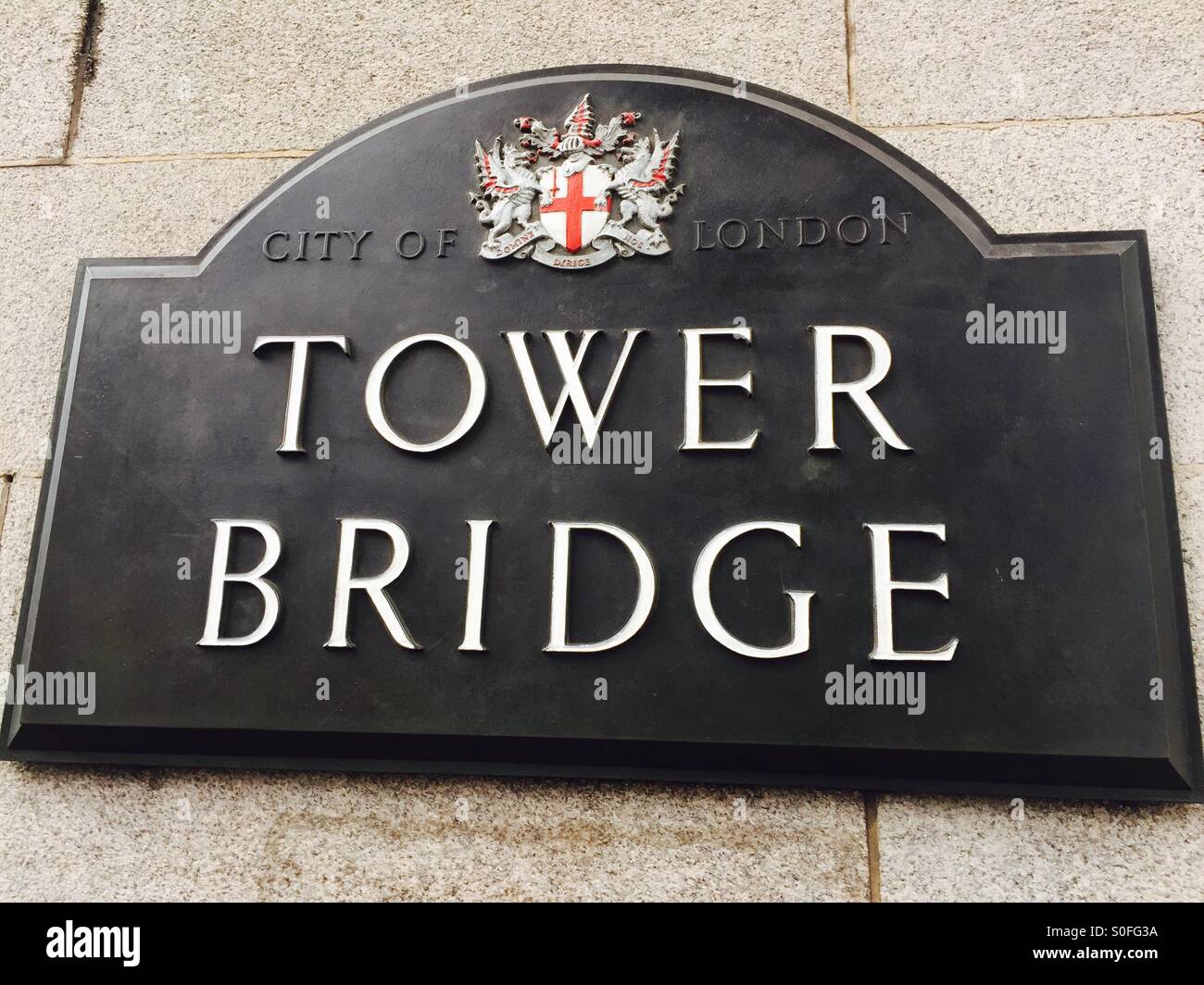 City of london emblem hi-res stock photography and images - Alamy