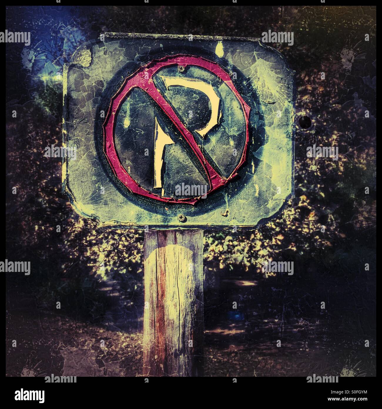 Old "no parking" sign Stock Photo - Alamy