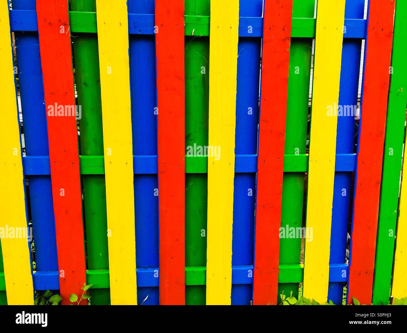 Primary fence hi-res stock photography and images - Alamy