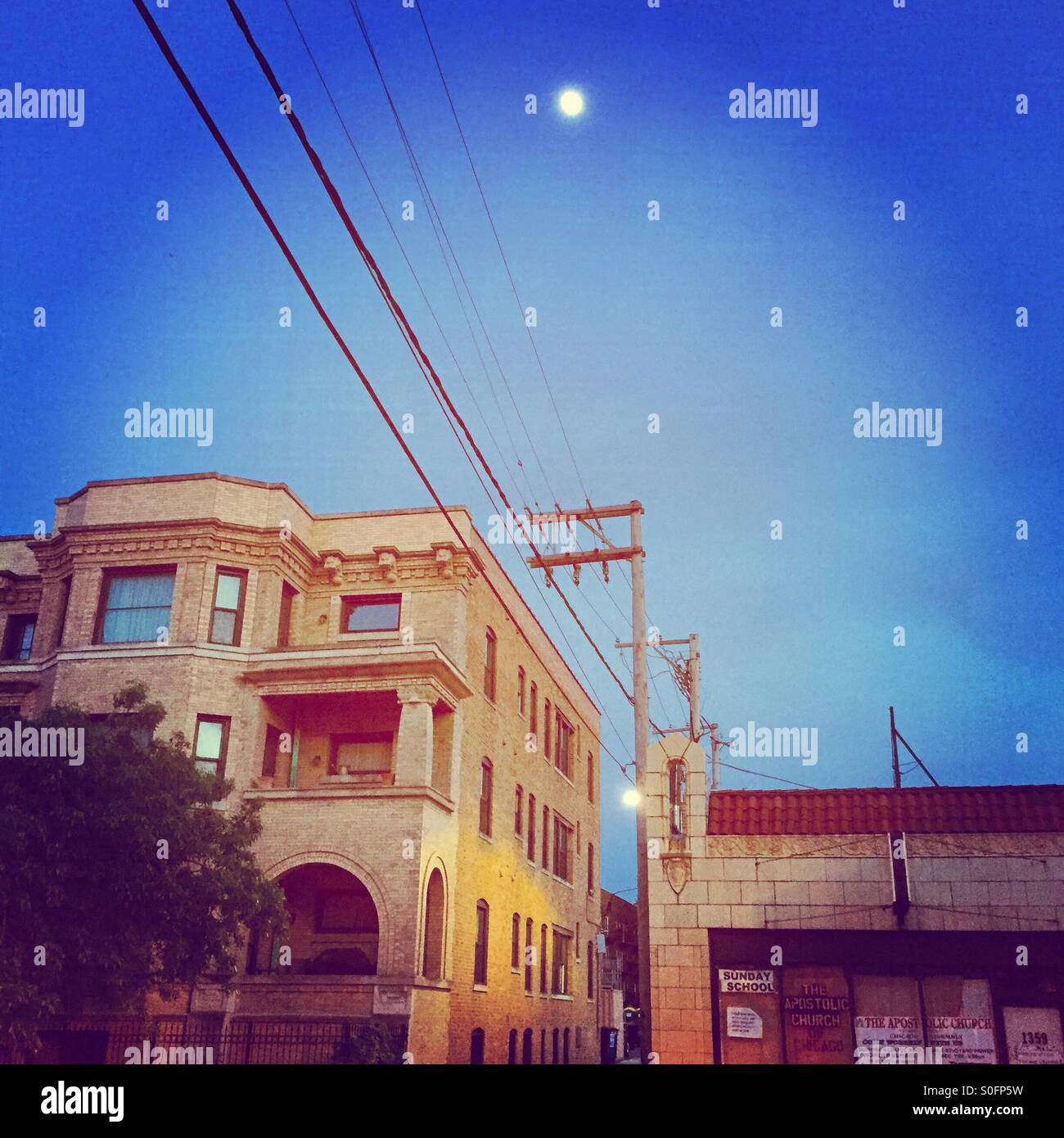 Chicago Moon High Resolution Stock Photography and Images - Alamy