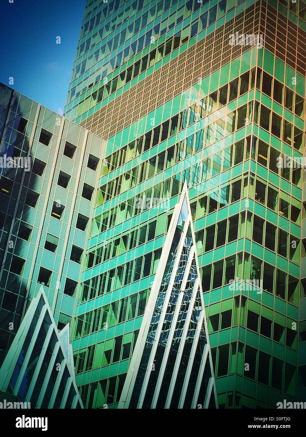 Architecture triangle hi-res stock photography and images - Alamy